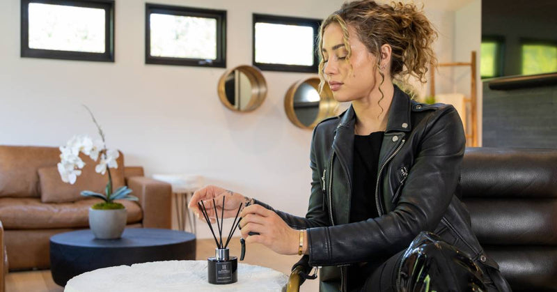 How Long Do Room Diffusers Last? What You Should Know - Hotel Collection