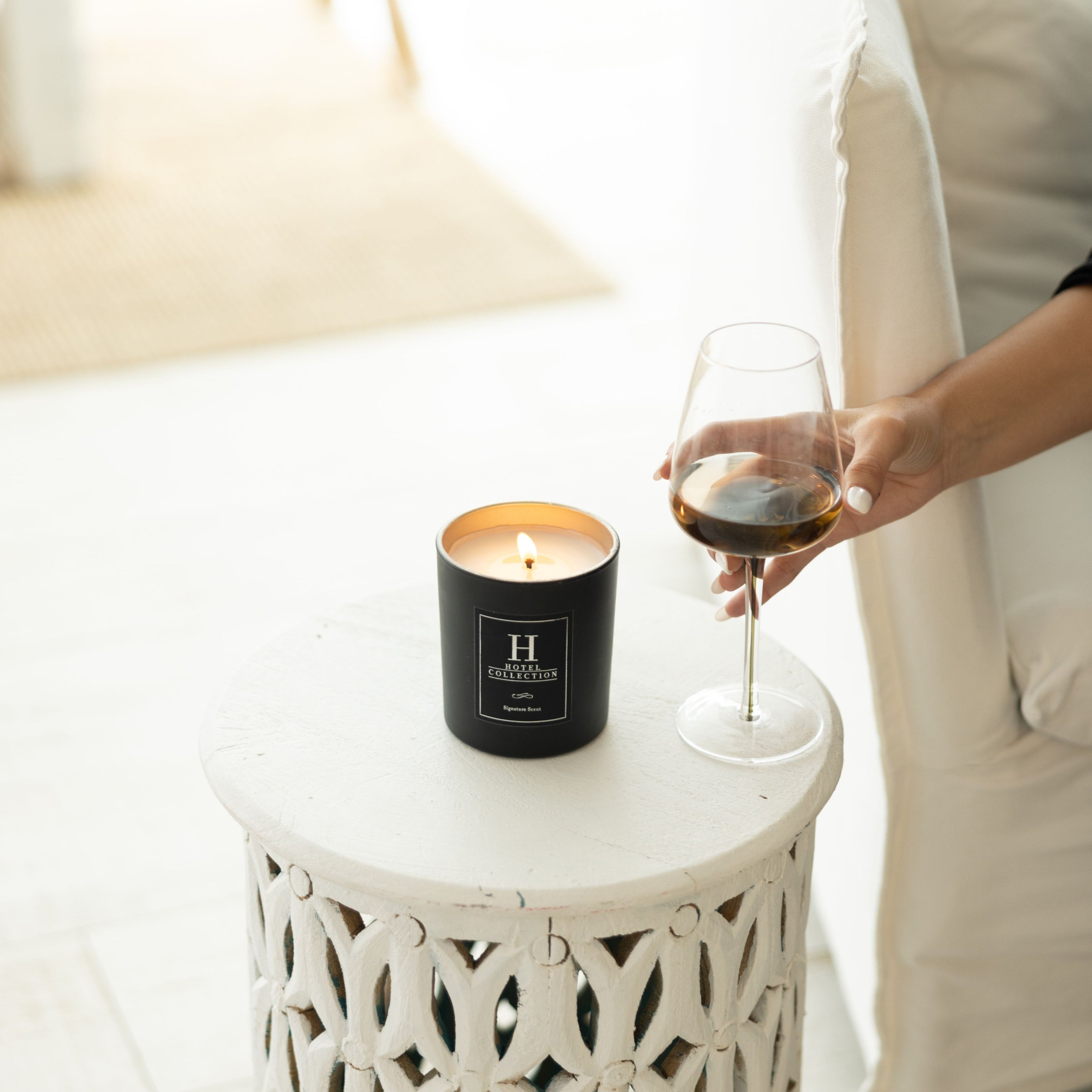 Spa-Scented Candle with White Tea & Lily | Hotel Collection®