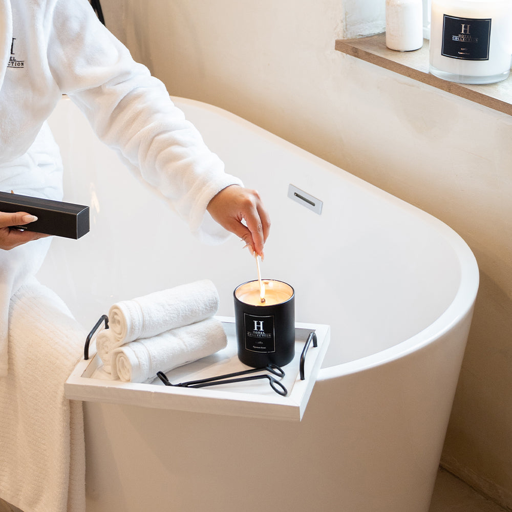 Woodsy & Floral Candle | Hotel Collection®