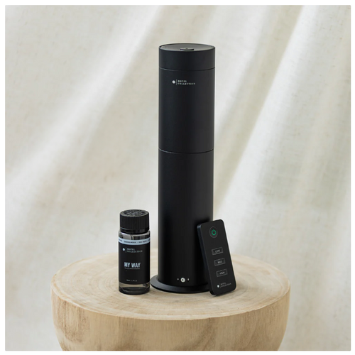 Swirl Wine Decanter - Hotel Collection