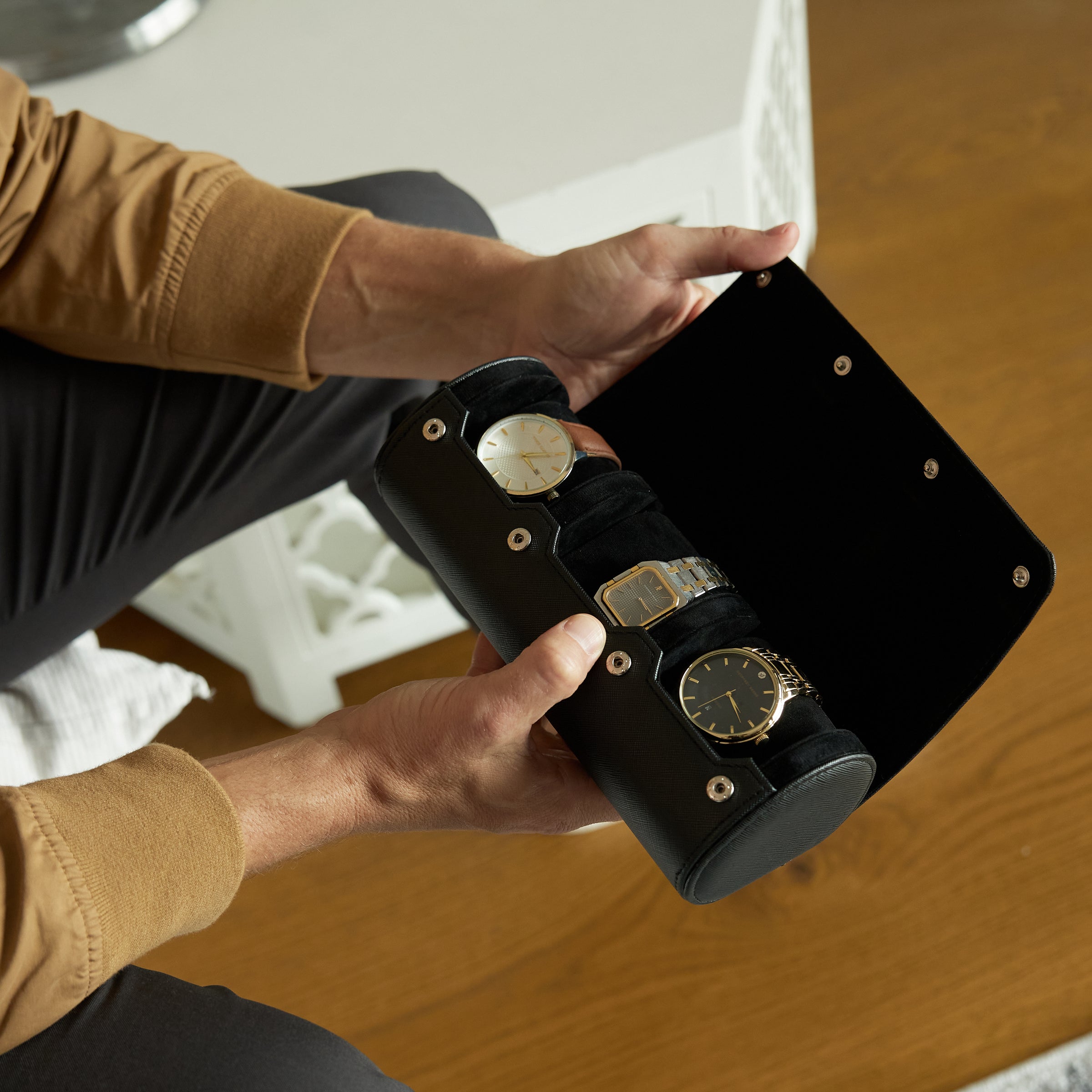 Travel Watch Case - Hotel Collection